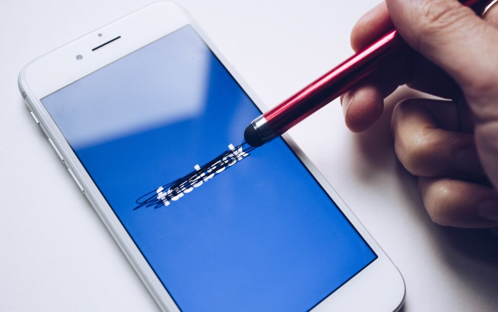 10-те най-често срещани комични описания на снимки във Facebook • © 10 ...